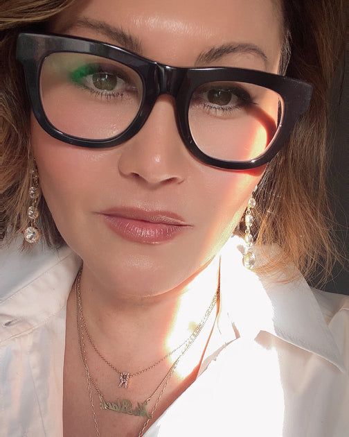 Robin Black Makeup Artist | Saubhaya Makeup