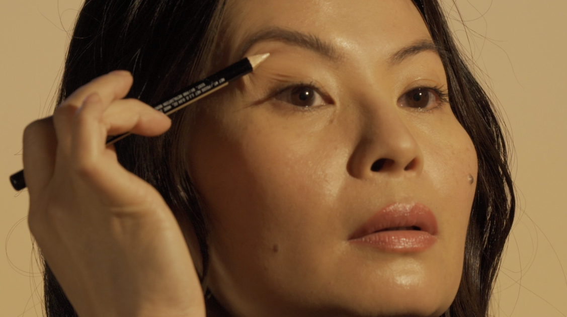 LUSTRO – 19/99 Beauty